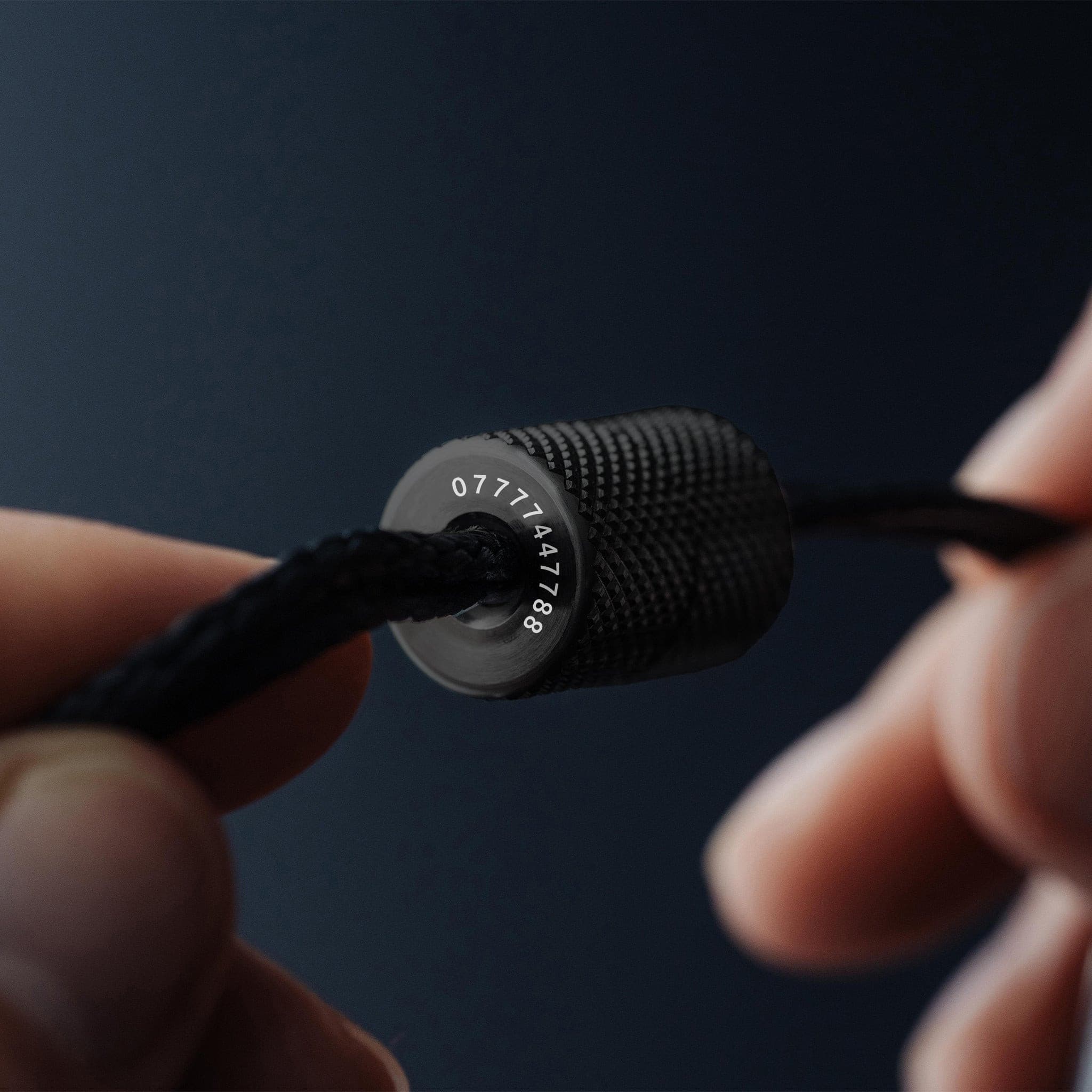 Key Loop - Black Steel